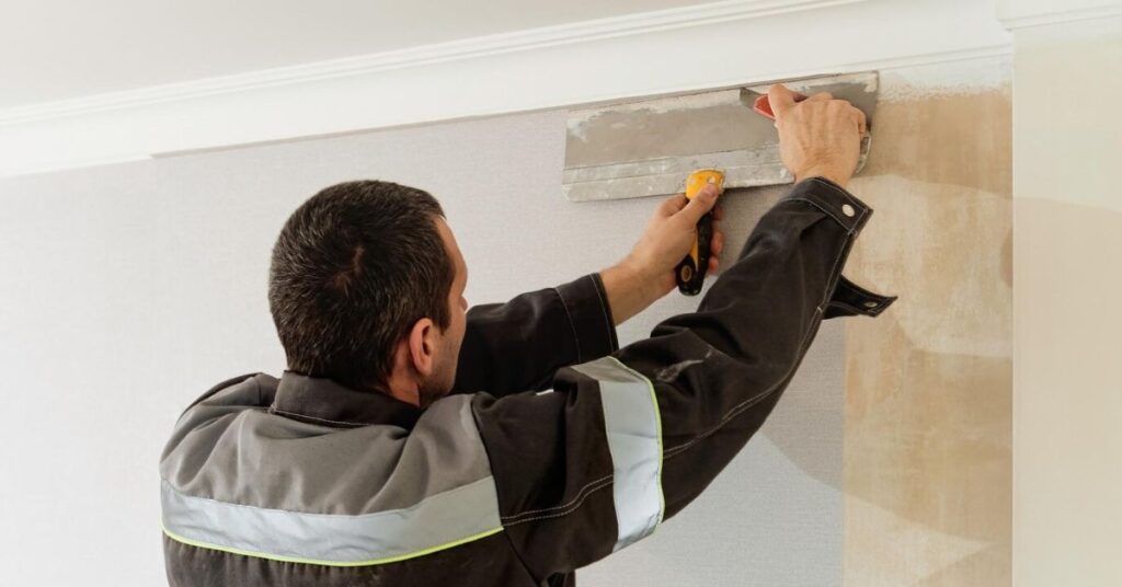 How to Address Cracks and Holes in Your Ceiling - Trustwiki - Where ...